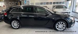 Melns Opel Insignia 2012 Ogre, ar dzinēja tilpumu 2.00 L un nobraukumu 197 tūkst. km par 5995 €, foto 4 vietnē AUTOMOTO.COM.LV