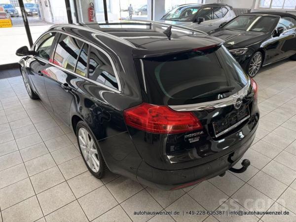 Opel Insignia 2012 Ogre vietnē Melns Opel Insignia 2012 Ogre, ar dzinēja tilpumu 2.00 L un nobraukumu 197 tūkst. km par 5995 €, foto 9 vietnē AUTOMOTO.COM.LV