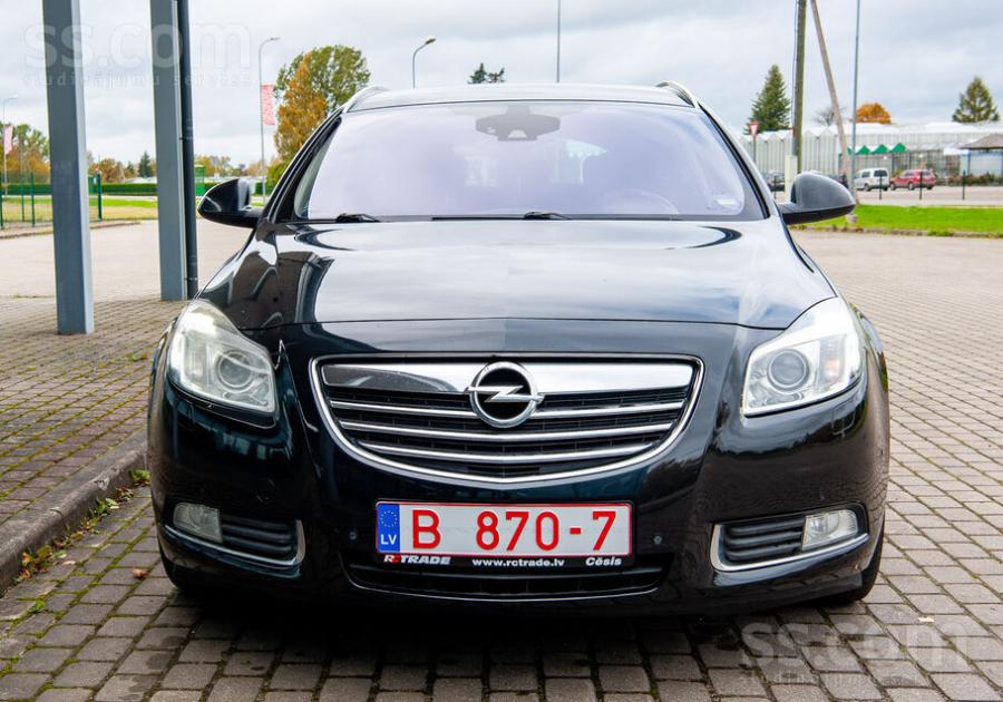 Melns Opel Insignia 2012 Cēsis, ar dzinēja tilpumu 2.00 L un nobraukumu 327 tūkst. km par 3450 €, foto 1 vietnē AUTOMOTO.COM.LV
