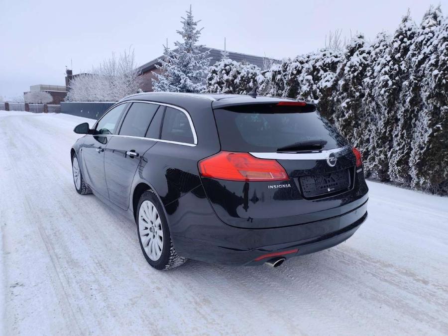 Melns Opel Insignia 2013 Kauņa, ar dzinēja tilpumu 2.00 L un nobraukumu 269 tūkst. km par 4499 €, foto 9 vietnē AUTOMOTO.COM.LV