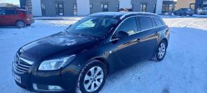 Black Opel Insignia 2013 in Kaunas, with an engine capacity of 1.96 L and mileage of 317 thousand km for 3600 €, photo  on AUTOMOTO.COM.LV