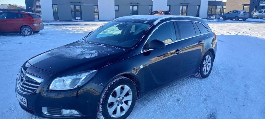 Melns Opel Insignia 2013 Kauņa, ar dzinēja tilpumu 1.96 L un nobraukumu 317 tūkst. km par 3600 €, foto 1 vietnē AUTOMOTO.COM.LV