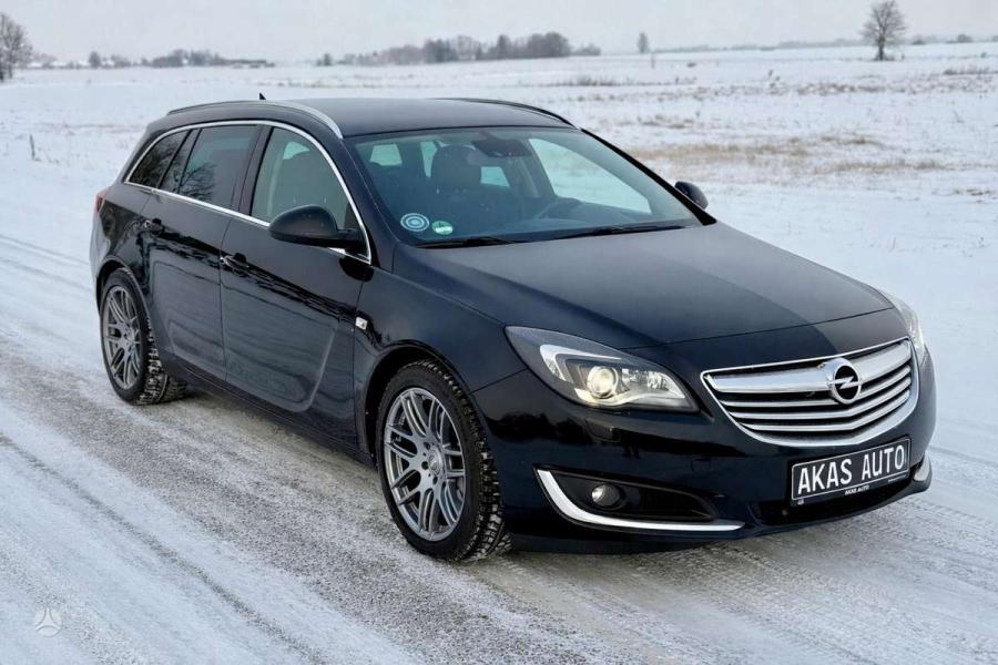 Black Opel Insignia 2013 in Vilkaviskis, with an engine capacity of 1.96 L and mileage of 245 thousand km for 5700 €, photo 2 on AUTOMOTO.COM.LV