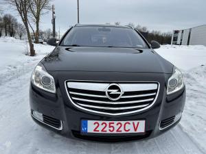 Black Opel Insignia 2013 in Kaunas, with an engine capacity of 1.96 L and mileage of 280 thousand km for 5000 €, photo  on AUTOMOTO.COM.LV