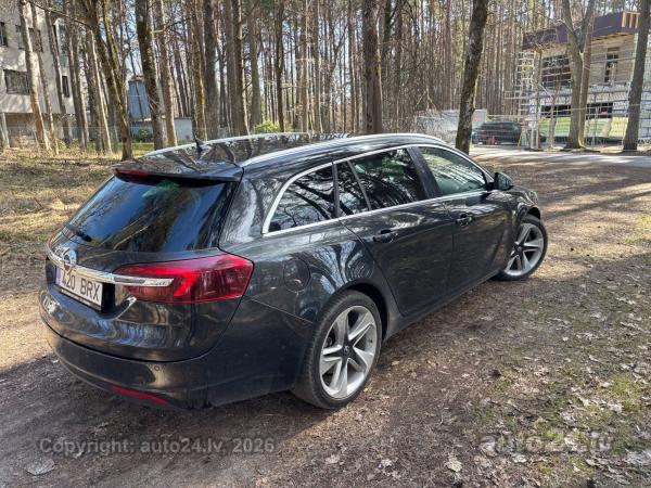 Melns Opel Insignia 2013 Tallina, ar dzinēja tilpumu 2.00 L un nobraukumu 229 tūkst. km par 5499 €, foto 2 vietnē AUTOMOTO.COM.LV