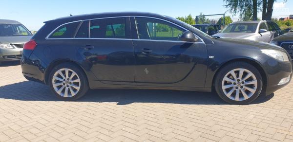 Melns Opel Insignia 2013 Kėdainiai, ar dzinēja tilpumu 2.00 L un nobraukumu 278 tūkst. km par 3350 €, foto 4 vietnē AUTOMOTO.COM.LV