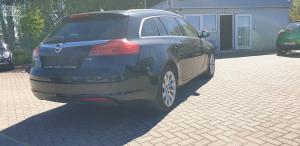 Black Opel Insignia 2013 in Kedainiai, with an engine capacity of 2.00 L and mileage of 278 thousand km for 3350 €, photo 6 on AUTOMOTO.COM.LV