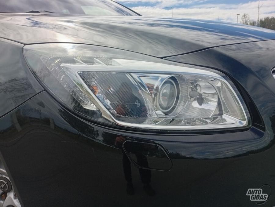 Black Opel Insignia 2013 in Vilnius, with an engine capacity of 2.00 L and mileage of 354 thousand km for 3900 €, photo 15 on AUTOMOTO.COM.LV