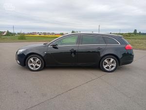 Black Opel Insignia 2013 in Vilnius, with an engine capacity of 2.00 L and mileage of 354 thousand km for 3900 €, photo 12 on AUTOMOTO.COM.LV
