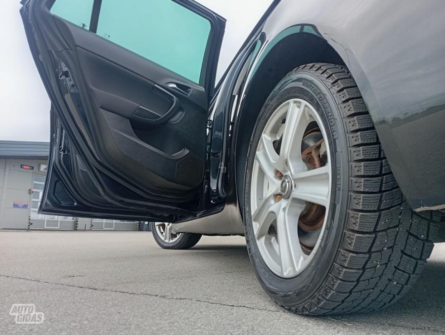 Black Opel Insignia 2013 in Vilnius, with an engine capacity of 2.00 L and mileage of 354 thousand km for 3900 €, photo 16 on AUTOMOTO.COM.LV