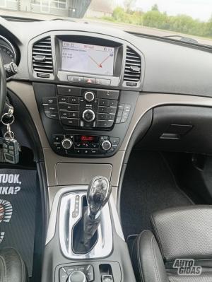 Black Opel Insignia 2013 in Vilnius, with an engine capacity of 2.00 L and mileage of 354 thousand km for 3900 €, photo 25 on AUTOMOTO.COM.LV
