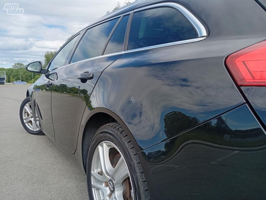 Black Opel Insignia 2013 in Vilnius, with an engine capacity of 2.00 L and mileage of 354 thousand km for 3900 €, photo 11 on AUTOMOTO.COM.LV