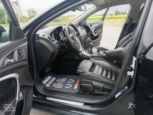 Black Opel Insignia 2013 in Vilnius, with an engine capacity of 2.00 L and mileage of 354 thousand km for 3900 €, photo 17 on AUTOMOTO.COM.LV