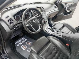 Black Opel Insignia 2013 in Vilnius, with an engine capacity of 2.00 L and mileage of 354 thousand km for 3900 €, photo 22 on AUTOMOTO.COM.LV