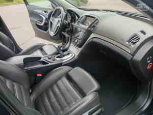 Black Opel Insignia 2013 in Vilnius, with an engine capacity of 2.00 L and mileage of 354 thousand km for 3900 €, photo 23 on AUTOMOTO.COM.LV