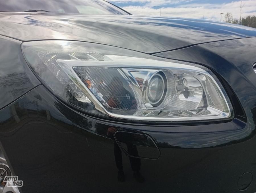 Black Opel Insignia 2013 in Vilnius, with an engine capacity of 2.00 L and mileage of 354 thousand km for 4200 €, photo 14 on AUTOMOTO.COM.LV