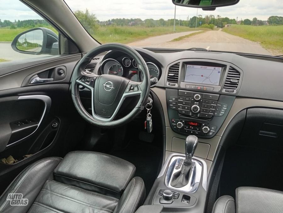 Black Opel Insignia 2013 in Vilnius, with an engine capacity of 2.00 L and mileage of 354 thousand km for 4200 €, photo 24 on AUTOMOTO.COM.LV