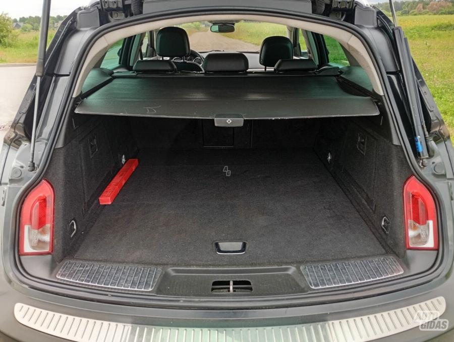 Black Opel Insignia 2013 in Vilnius, with an engine capacity of 2.00 L and mileage of 354 thousand km for 4200 €, photo 33 on AUTOMOTO.COM.LV