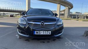 Black Opel Insignia 2013 in Riga, with an engine capacity of 2.00 L and mileage of 359 thousand km for 3650 €, photo  on AUTOMOTO.COM.LV
