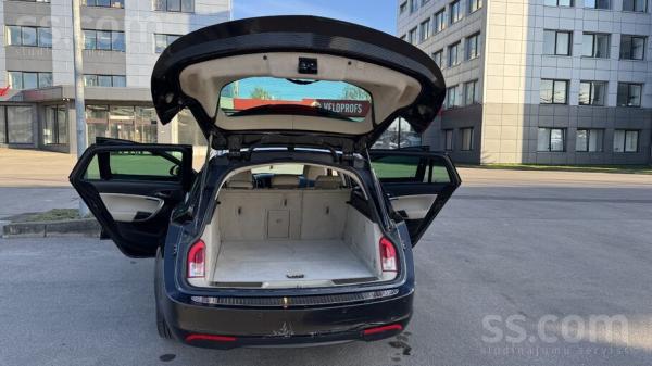Melns Opel Insignia 2013 Rīga, ar dzinēja tilpumu 2.00 L un nobraukumu 359 tūkst. km par 3650 €, foto 3 vietnē AUTOMOTO.COM.LV