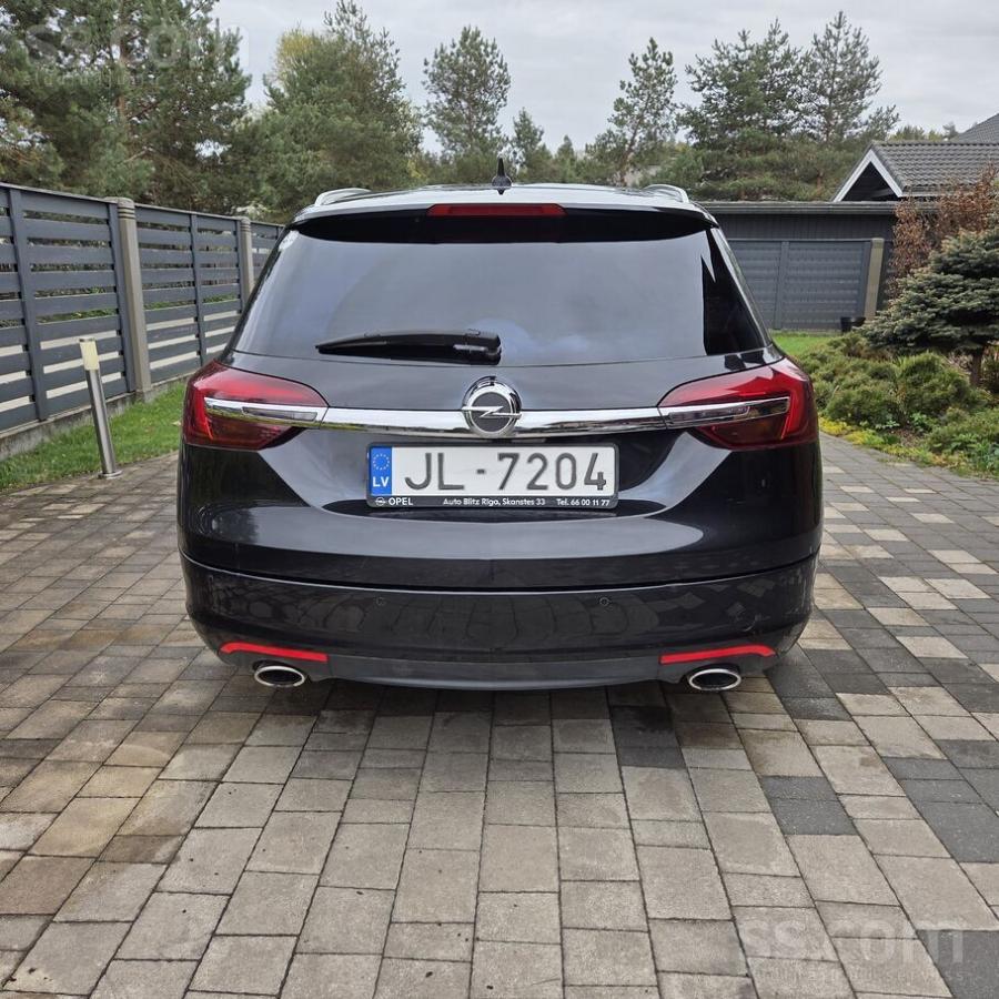 Black Opel Insignia 2013 in Riga, with an engine capacity of 2.00 L and mileage of 174 thousand km for 7300 €, photo 6 on AUTOMOTO.COM.LV