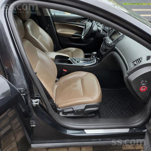 Melns Opel Insignia 2013 Rīga, ar dzinēja tilpumu 2.00 L un nobraukumu 174 tūkst. km par 7300 €, foto 9 vietnē AUTOMOTO.COM.LV