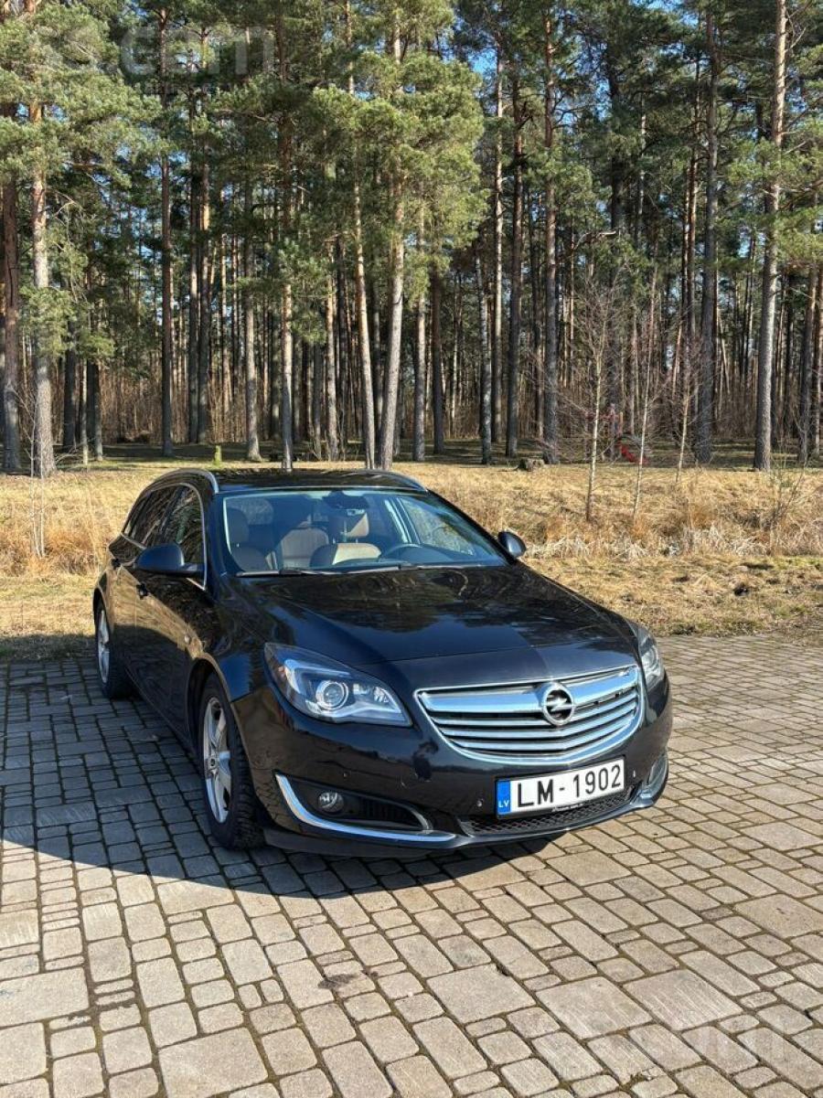 Melns Opel Insignia 2013 Rīga, ar dzinēja tilpumu 2.00 L un nobraukumu 274 tūkst. km par 4500 €, foto 1 vietnē AUTOMOTO.COM.LV