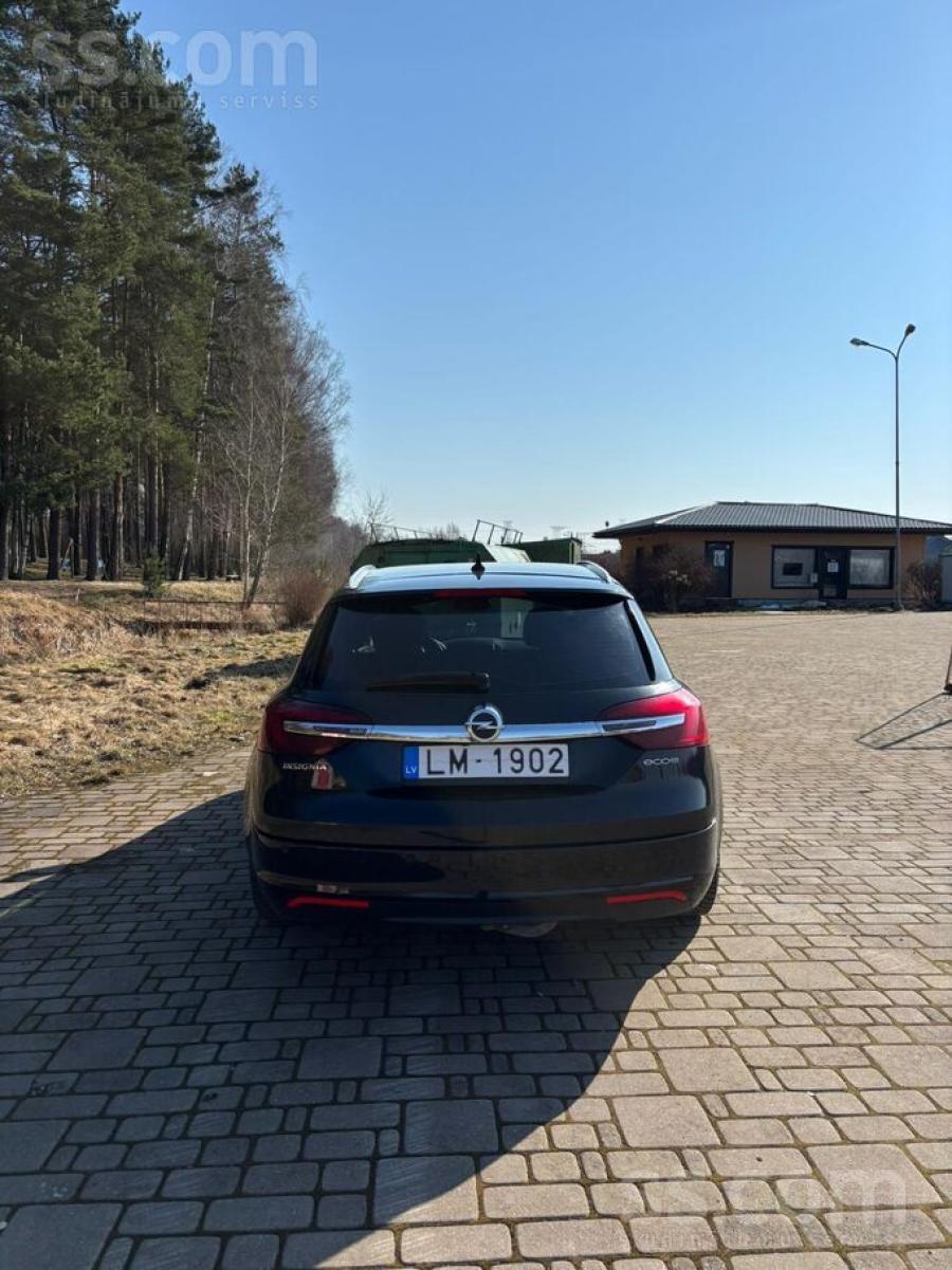 Melns Opel Insignia 2013 Rīga, ar dzinēja tilpumu 2.00 L un nobraukumu 274 tūkst. km par 4500 €, foto 4 vietnē AUTOMOTO.COM.LV