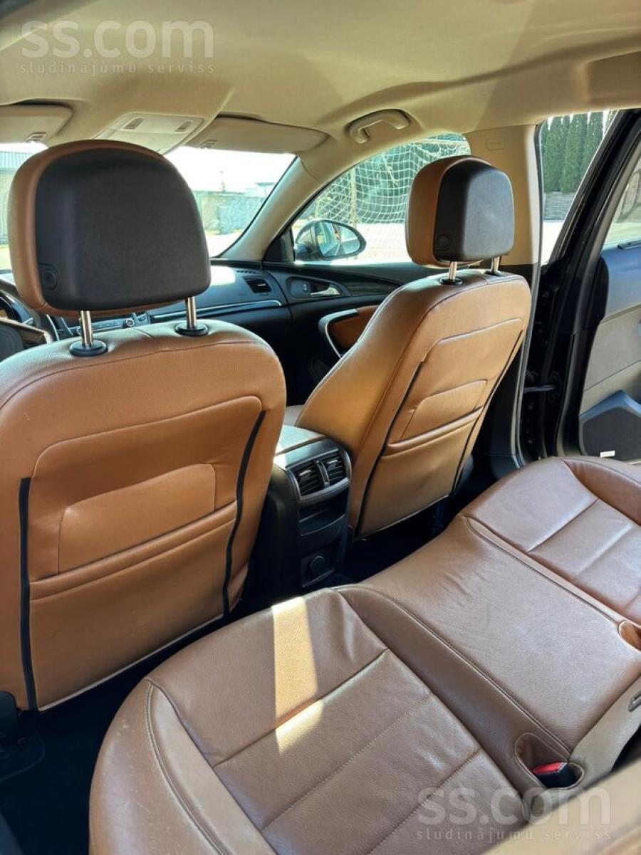 Melns Opel Insignia 2013 Rīga, ar dzinēja tilpumu 2.00 L un nobraukumu 274 tūkst. km par 4500 €, foto 10 vietnē AUTOMOTO.COM.LV