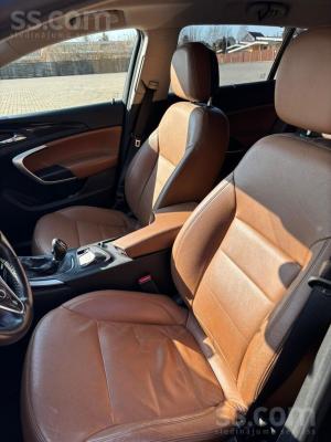 Melns Opel Insignia 2013 Rīga, ar dzinēja tilpumu 2.00 L un nobraukumu 274 tūkst. km par 4500 €, foto 16 vietnē AUTOMOTO.COM.LV