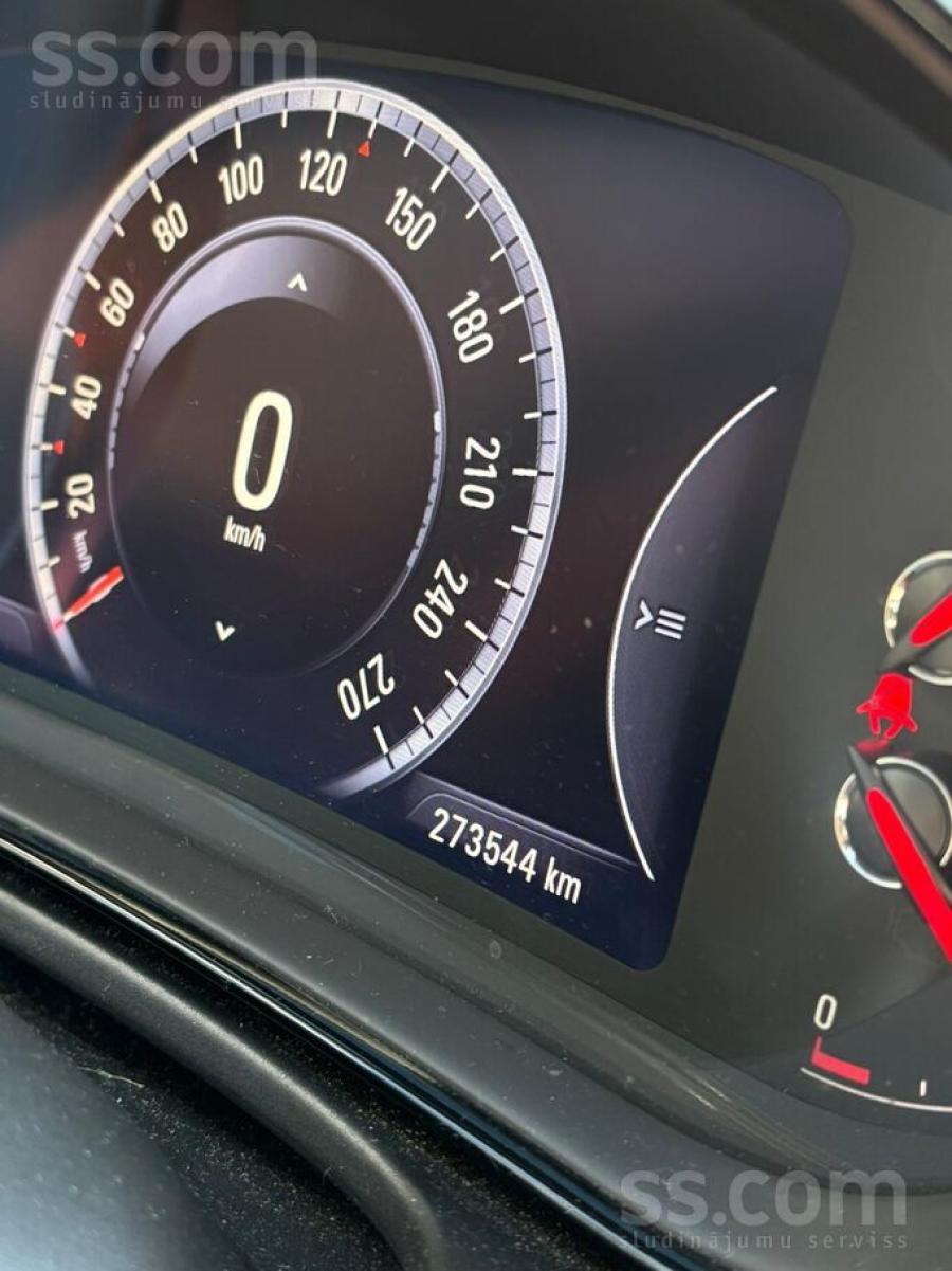Melns Opel Insignia 2013 Rīga, ar dzinēja tilpumu 2.00 L un nobraukumu 274 tūkst. km par 4500 €, foto 19 vietnē AUTOMOTO.COM.LV