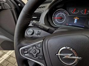 Black Opel Insignia 2013 in Riga, with an engine capacity of 2.00 L and mileage of 203 thousand km for 6390 €, photo 21 on AUTOMOTO.COM.LV