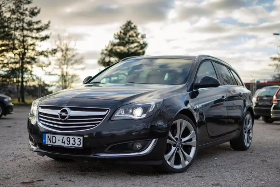 Melns Opel Insignia 2013 Liepāja, ar dzinēja tilpumu 2.00 L un nobraukumu 328 tūkst. km par 7600 €, foto 22 vietnē AUTOMOTO.COM.LV