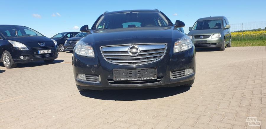 Black Opel Insignia 2013 in Kedainiai, with an engine capacity of 2.00 L and mileage of 278 thousand km for 3350 €, photo 4 on AUTOMOTO.COM.LV
