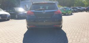 Black Opel Insignia 2013 in Kedainiai, with an engine capacity of 2.00 L and mileage of 278 thousand km for 3350 €, photo 8 on AUTOMOTO.COM.LV