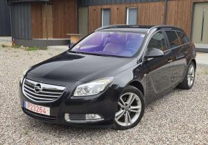 Black Opel Insignia 2013 in Raseiniai, with an engine capacity of 1.96 L and mileage of 297 thousand km for 3299 €, photo 4 on AUTOMOTO.COM.LV