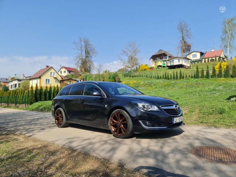 Melns Opel Insignia 2013 Bauska, ar dzinēja tilpumu 1.96 L un nobraukumu 266 tūkst. km par 6500 €, foto 5 vietnē AUTOMOTO.COM.LV