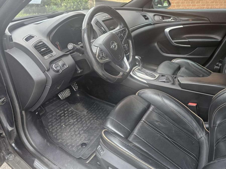 Melns Opel Insignia 2013 Bauska, ar dzinēja tilpumu 1.96 L un nobraukumu 266 tūkst. km par 6500 €, foto 9 vietnē AUTOMOTO.COM.LV