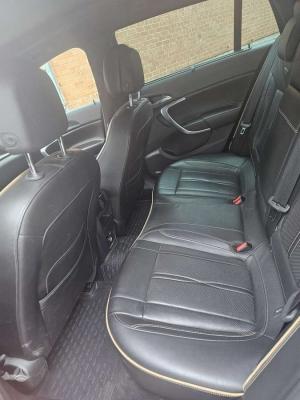 Melns Opel Insignia 2013 Bauska, ar dzinēja tilpumu 1.96 L un nobraukumu 266 tūkst. km par 6500 €, foto 11 vietnē AUTOMOTO.COM.LV