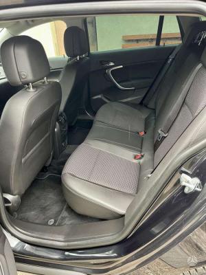 Melns Opel Insignia 2013 Telšiai, ar dzinēja tilpumu 1.96 L un nobraukumu 191 tūkst. km par 5999 €, foto 12 vietnē AUTOMOTO.COM.LV