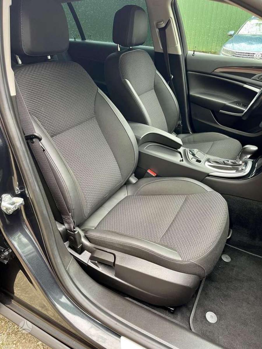 Melns Opel Insignia 2013 Telšiai, ar dzinēja tilpumu 1.96 L un nobraukumu 191 tūkst. km par 5999 €, foto 18 vietnē AUTOMOTO.COM.LV