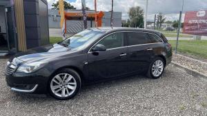Black Opel Insignia 2013 in Marijampole, with an engine capacity of 1.96 L and mileage of 255 thousand km for 5290 €, photo 6 on AUTOMOTO.COM.LV