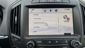 Black Opel Insignia 2013 in Marijampole, with an engine capacity of 1.96 L and mileage of 255 thousand km for 5290 €, photo 39 on AUTOMOTO.COM.LV