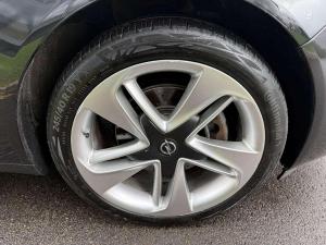 Melns Opel Insignia 2013 Viļņa, ar dzinēja tilpumu 1.96 L un nobraukumu 286 tūkst. km par 3950 €, foto 11 vietnē AUTOMOTO.COM.LV