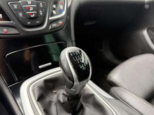 Melns Opel Insignia 2013 Viļņa, ar dzinēja tilpumu 1.96 L un nobraukumu 286 tūkst. km par 3950 €, foto 29 vietnē AUTOMOTO.COM.LV