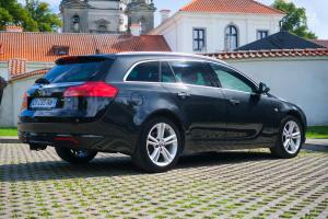 Black Opel Insignia 2013 in Kaunas, with an engine capacity of 2.00 L and mileage of 253 thousand km for 4500 €, photo 7 on AUTOMOTO.COM.LV