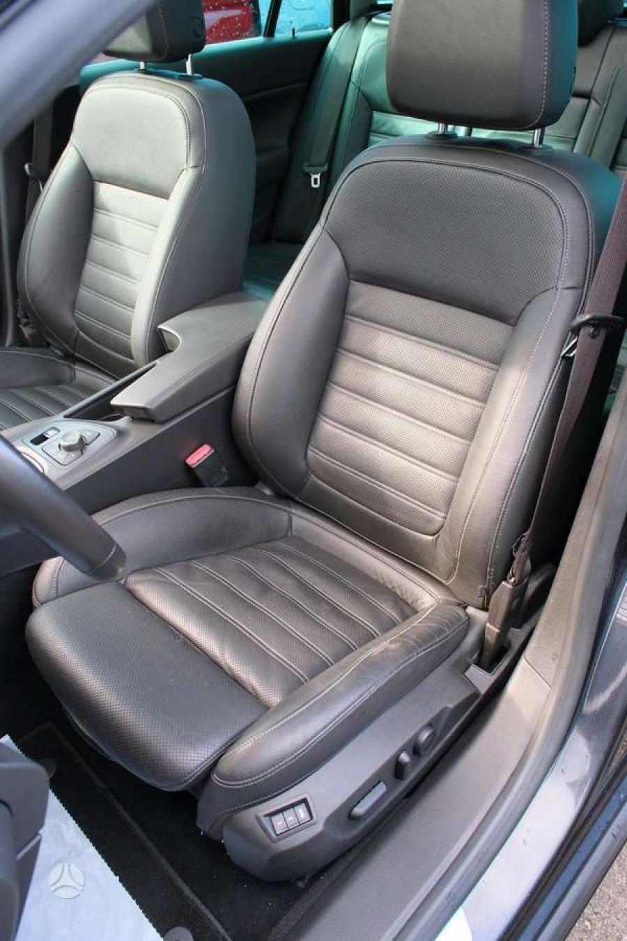 Black Opel Insignia 2013 in Kaunas, with an engine capacity of 2.00 L and mileage of 253 thousand km for 4500 €, photo 15 on AUTOMOTO.COM.LV