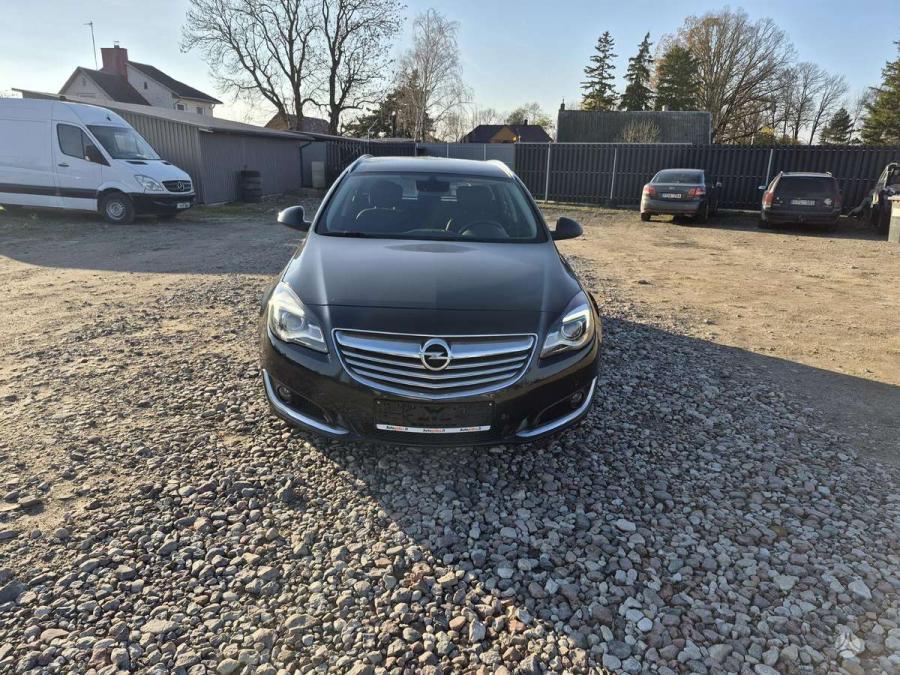 Melns Opel Insignia 2014 Marijampole, ar dzinēja tilpumu 2.00 L un nobraukumu 240 tūkst. km par 4400 €, foto 1 vietnē AUTOMOTO.COM.LV