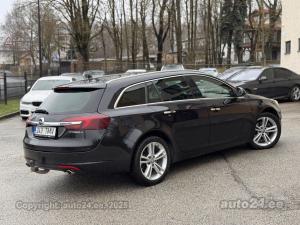 Black Opel Insignia 2014 in Tartu, with an engine capacity of 2.00 L and mileage of 368 thousand km for 4599 €, photo 2 on AUTOMOTO.COM.LV