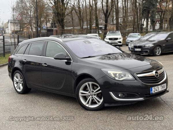 Black Opel Insignia 2014 in Tartu, with an engine capacity of 2.00 L and mileage of 368 thousand km for 4599 €, photo 3 on AUTOMOTO.COM.LV